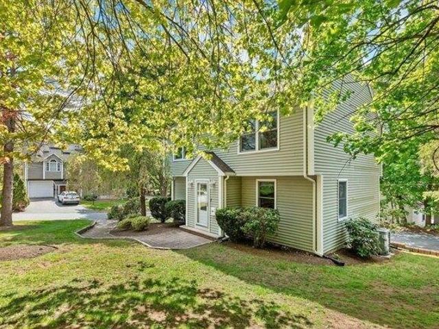3 bedroom, Waltham MA 02453 102708003