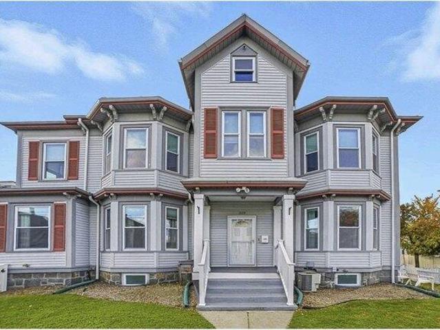 3 bedroom, Waltham MA 02453 104482272