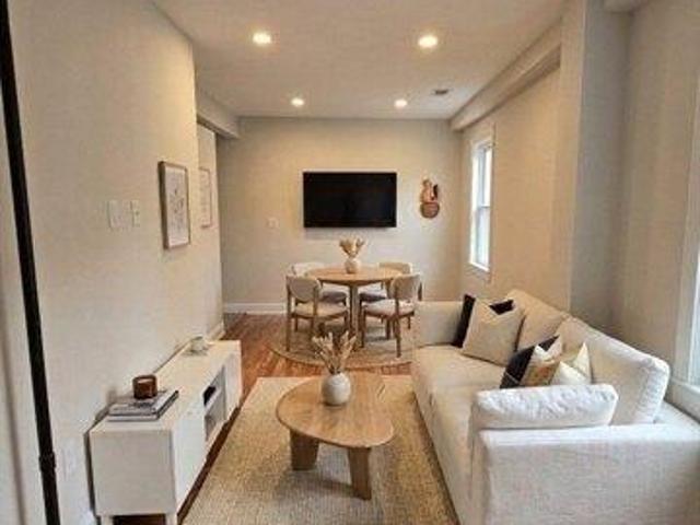 3 bedroom, Waltham MA 02452 101897835
