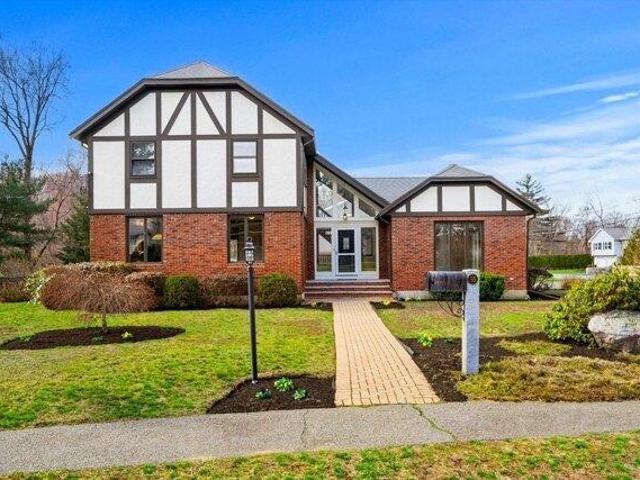 3 bedroom, Waltham MA 02452 102370040