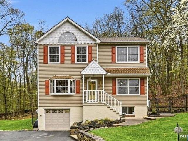 3 bedroom, Wanaque NJ 07465 102283335