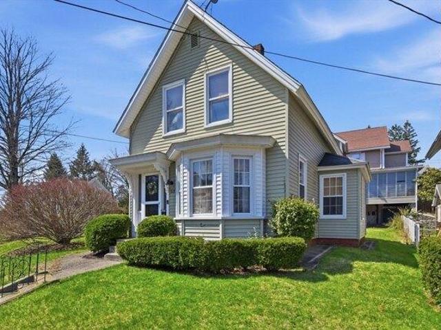 3 bedroom, Ware MA 01082 102216368