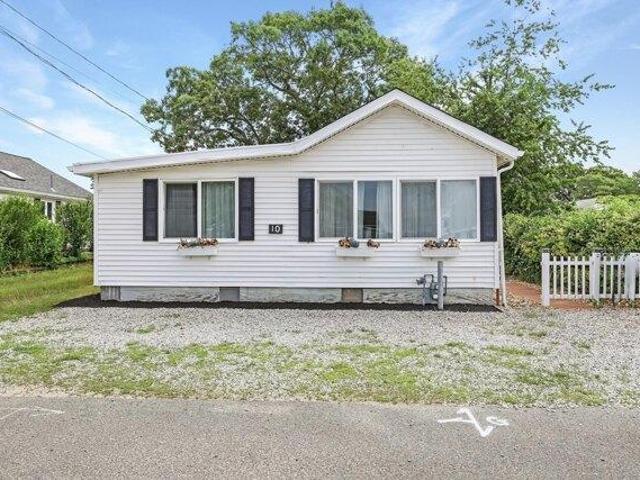 3 bedroom, Wareham MA 02571 104233522