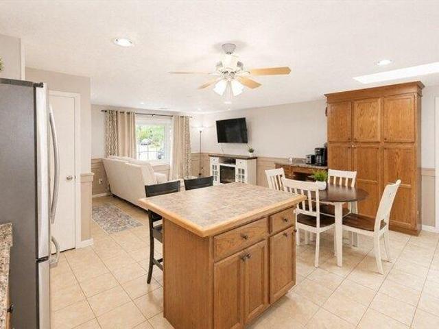 3 bedroom, Wareham MA 02576 104566755