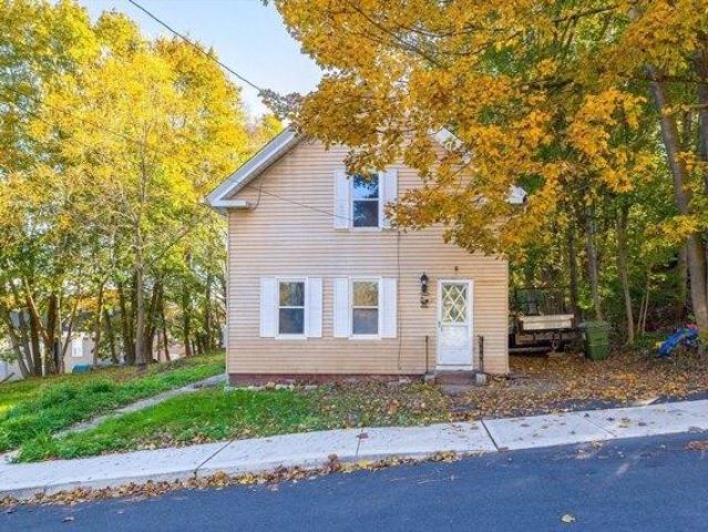 3 bedroom, Warren MA 01083 102411381