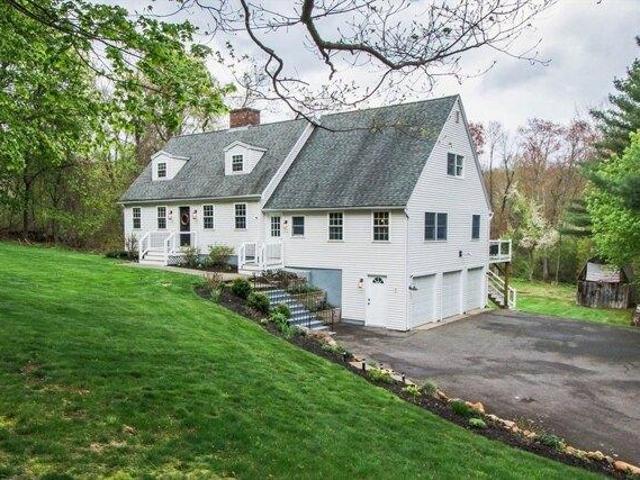 3 bedroom, Warren MA 01585 102634964