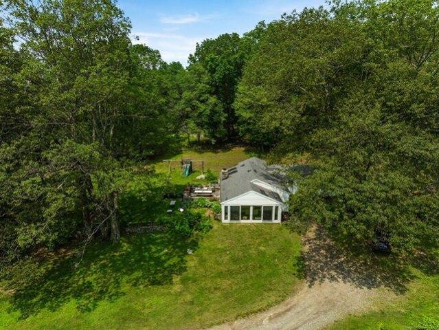 3 bedroom, Warren CT 06777 102063366