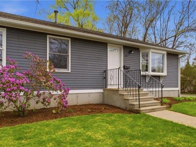 3 bedroom, Warren RI 02885 102779892