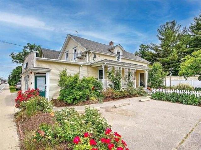 3 bedroom, Warren RI 02885 104542991