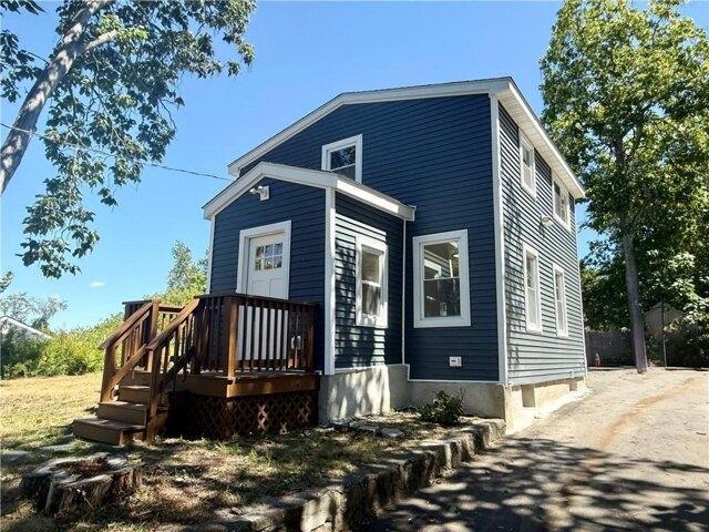 3 bedroom, Warwick RI 02886 102584098