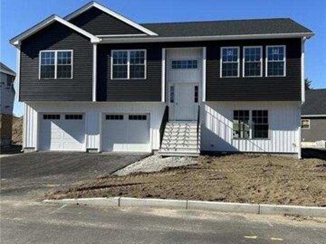 3 bedroom, Warwick RI 02886 102118836