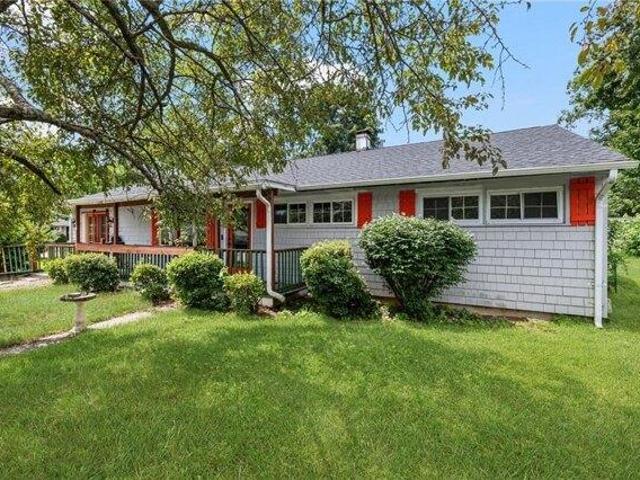 3 bedroom, Warwick RI 02886 104807696