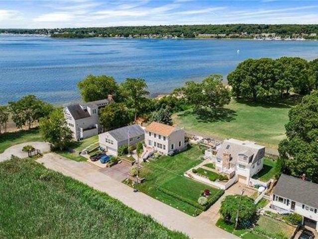 3 bedroom, Warwick RI 02886 105108549