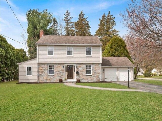 3 bedroom, Warwick RI 02888 LS102411710