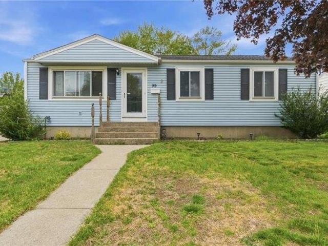 3 bedroom, Warwick RI 02888 LS102635157