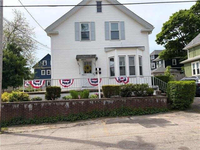 3 bedroom, Warwick RI 02888 LS102825256