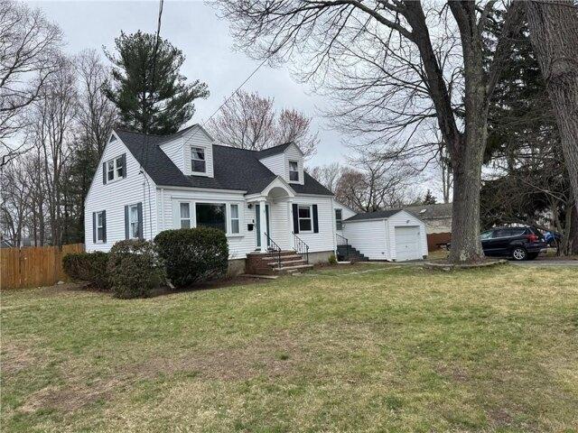 3 bedroom, Warwick RI 02889 102476393