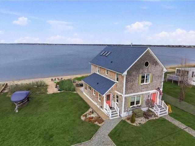 3 bedroom, Warwick RI 02889 102342463