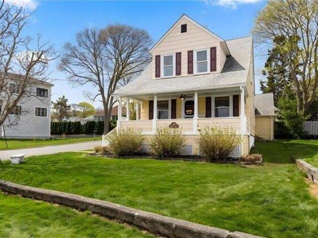 3 bedroom, Warwick RI 02889 102342471