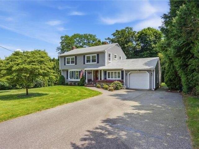 3 bedroom, Warwick RI 02889 105093131