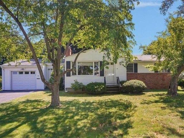 3 bedroom, Warwick RI 02889 105171869