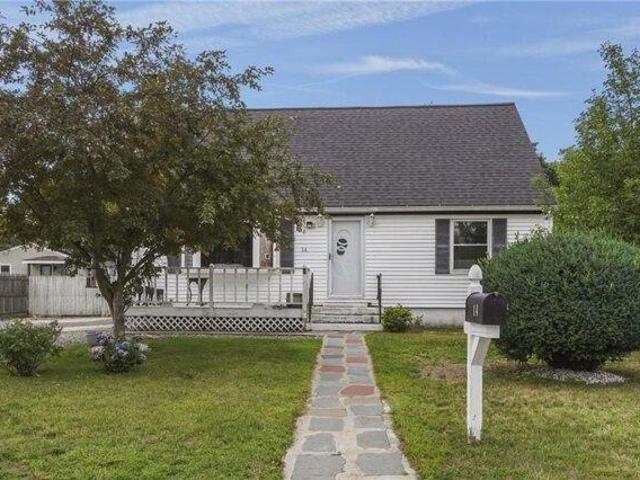 3 bedroom, Warwick RI 02889 105193145