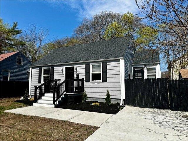 3 bedroom, Warwick RI 02889 LS101633430