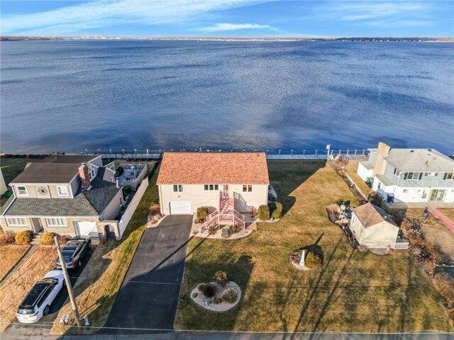3 bedroom, Warwick RI 02889 LS101783191