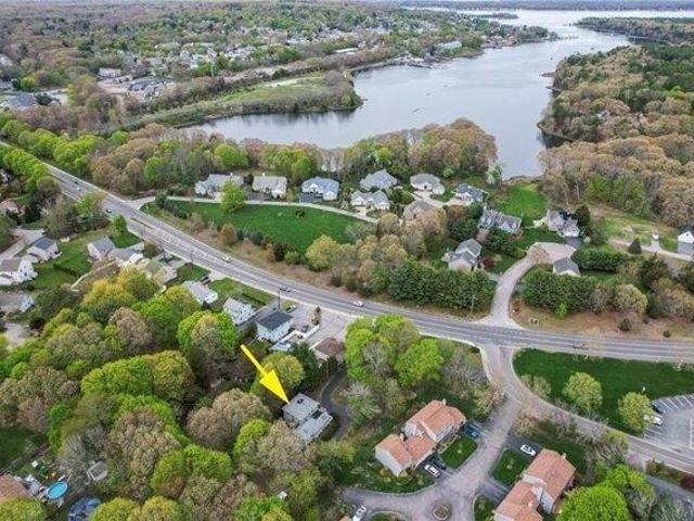 3 bedroom, Warwick RI 02818 LS102121346