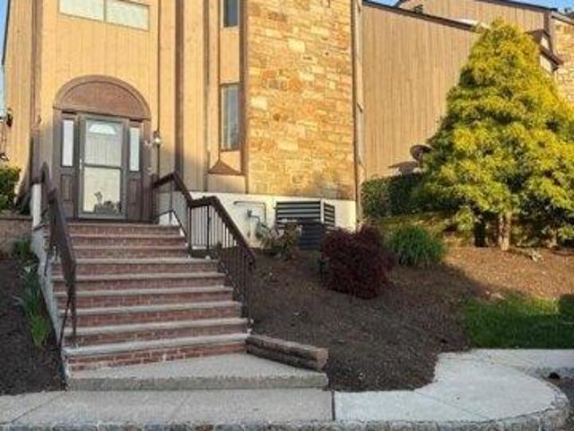 3 bedroom, Washington Township NJ 07840 102528346