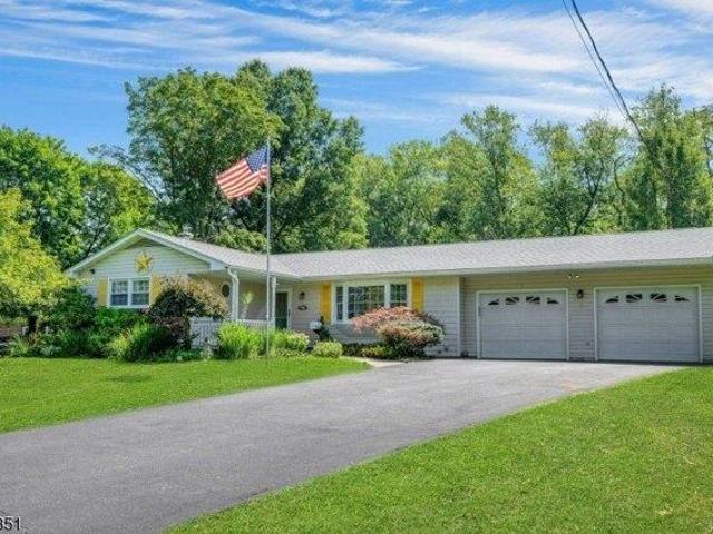 3 bedroom, Washington Township NJ 07882 105174298