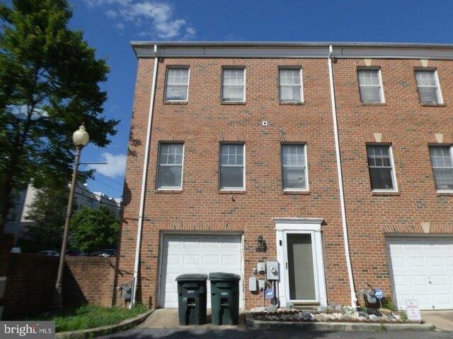 3 bedroom, Washington DC 20032 104907180
