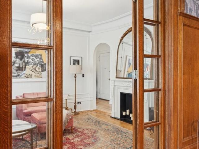 3 bedroom, Washington Heights NY LS102245009