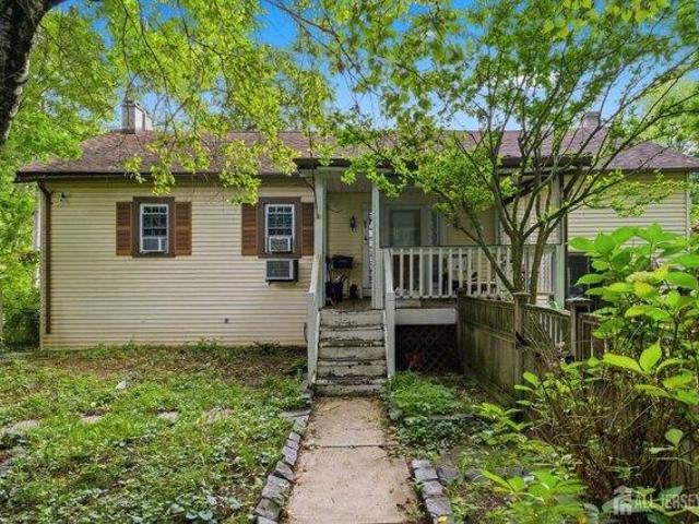 3 bedroom, Washington NJ 07882 104869964