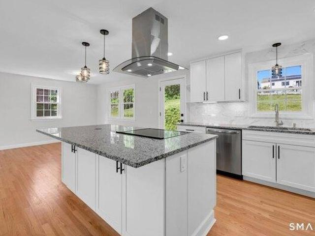 3 bedroom, Wethersfield CT 06109 104116647