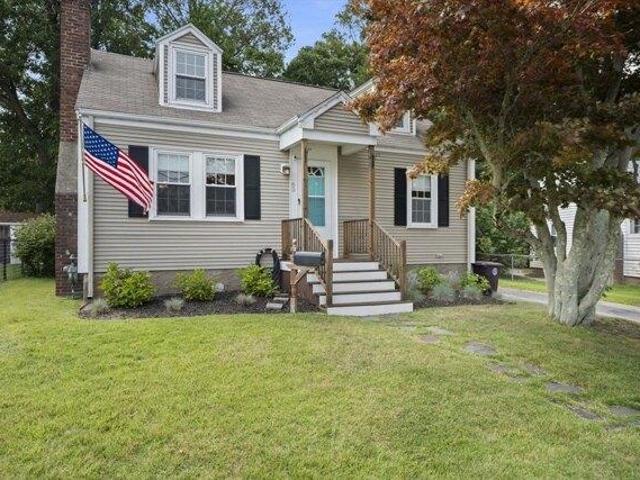 3 bedroom, Weymouth MA 02188 104792257