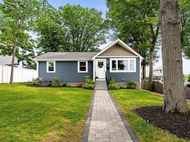 3 bedroom, Weymouth MA 02188 103189691
