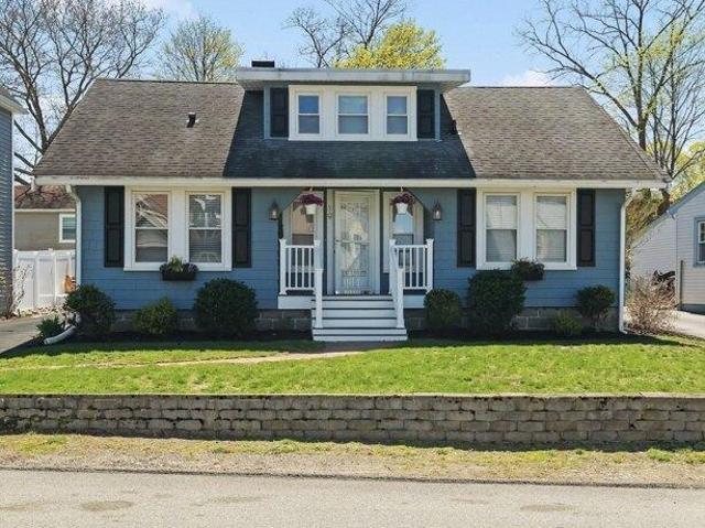 3 bedroom, Weymouth MA 02189 104791459