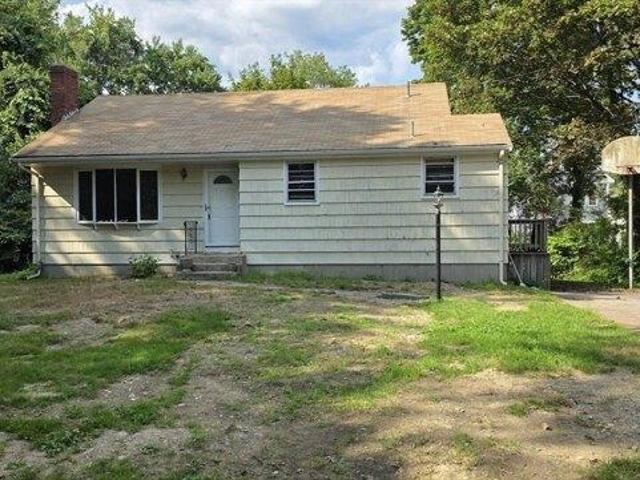 3 bedroom, Weymouth MA 02190 105124946