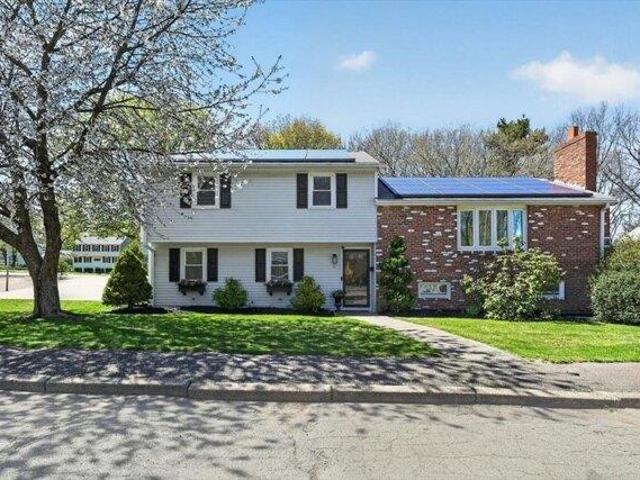 3 bedroom, Weymouth MA 02190 LS101958397