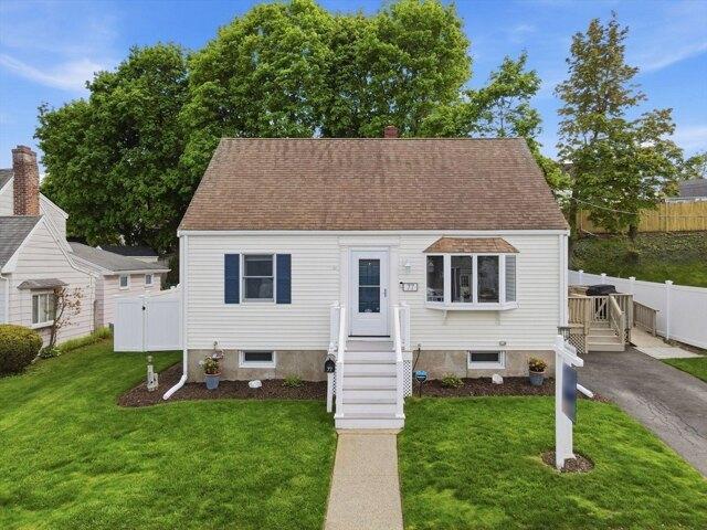 3 bedroom, Weymouth MA 02191 102583983