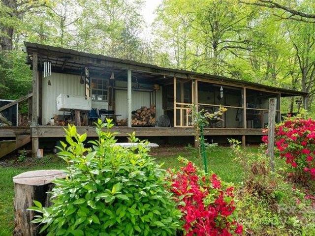 3 bedroom, Weaverville NC 28787 95193610