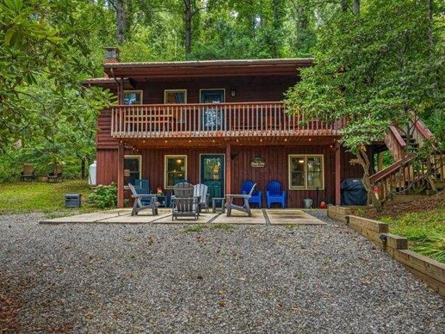 3 bedroom, Weaverville NC 28787 LS96024430