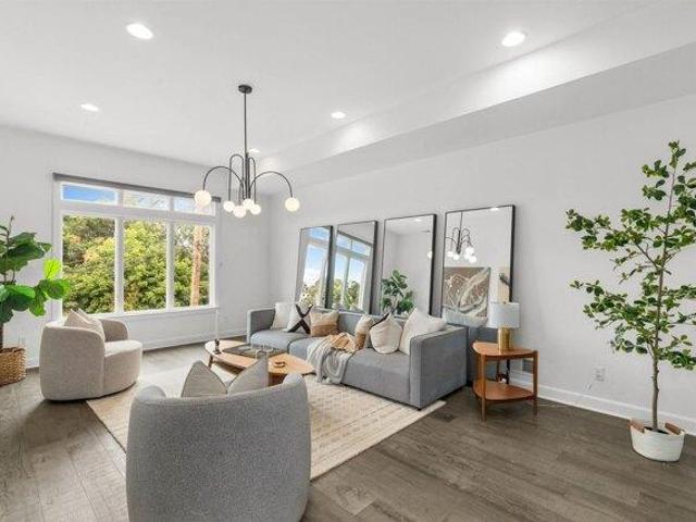 3 bedroom, Weehawken NJ 07086 104444245