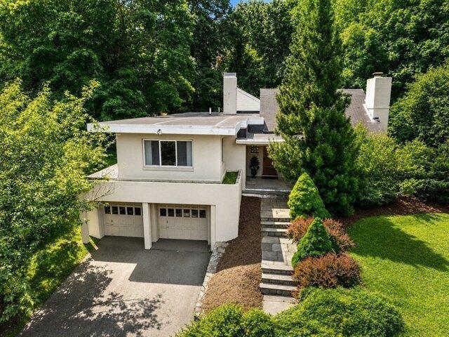 3 bedroom, Wellesley MA 02481 104044859