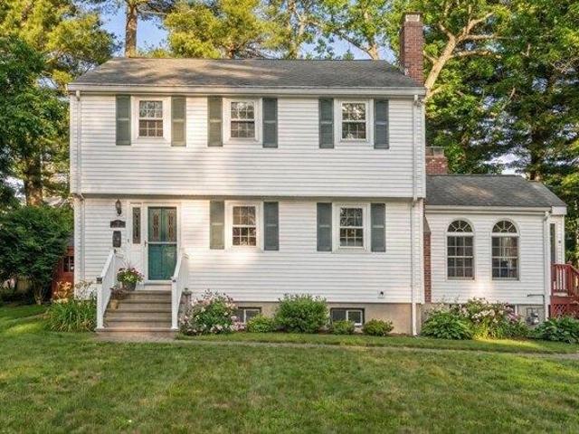 3 bedroom, Wellesley MA 02482 LS102559405