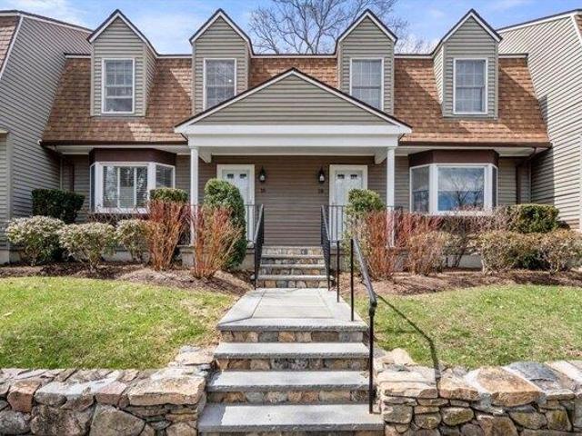3 bedroom, Wellesley MA 02482 103496225