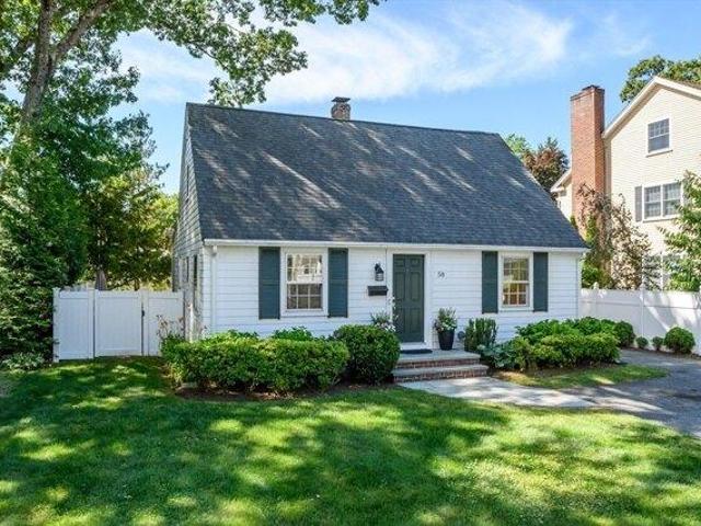 3 bedroom, Wellesley MA 02482 104407153
