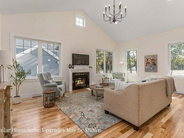 3 bedroom, Wells ME 04090 105157027