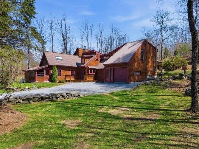 3 bedroom, Wentworth NH 03282 LS102775592
